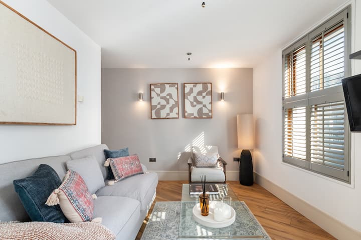 Luxury 1-bed Fulham Apartment • Feels Like Home - Central London