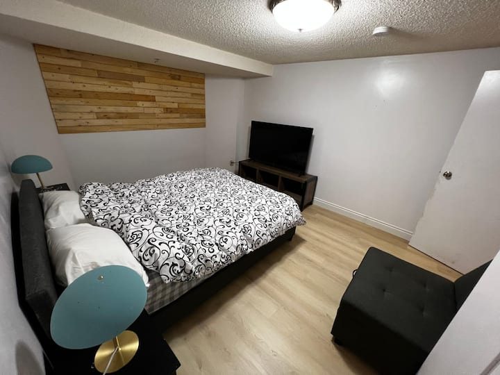 2 Bedroom Suite In Richmondhill - ヴォーン