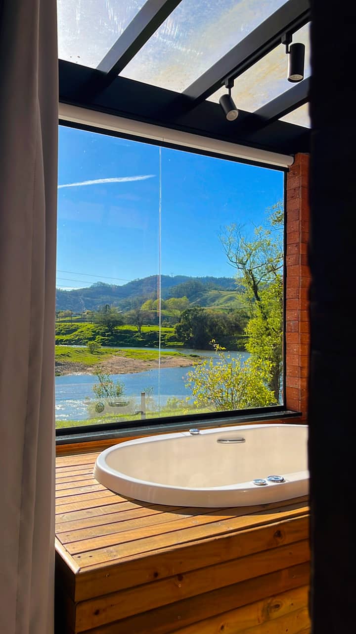 Cabana De Alto Padrão, Ofurô Com Vista Para O Rio. - Grão Pará