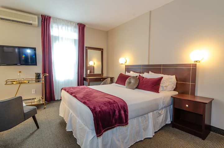 Romantic Spa Room With Terrace In Central Location - Montreal