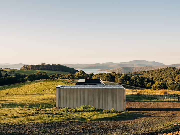 Triptych - The Blunt House - Eaglehawk Neck