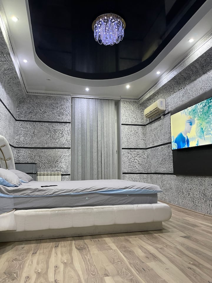 Modern Apt City Centre (132 Stefan Cel Mare) - 基希訥烏