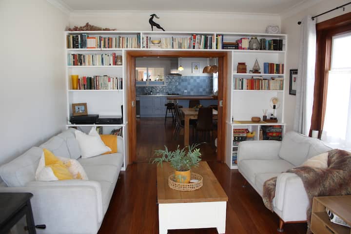 Hearth House - Character Family Home, Hastings - Clive