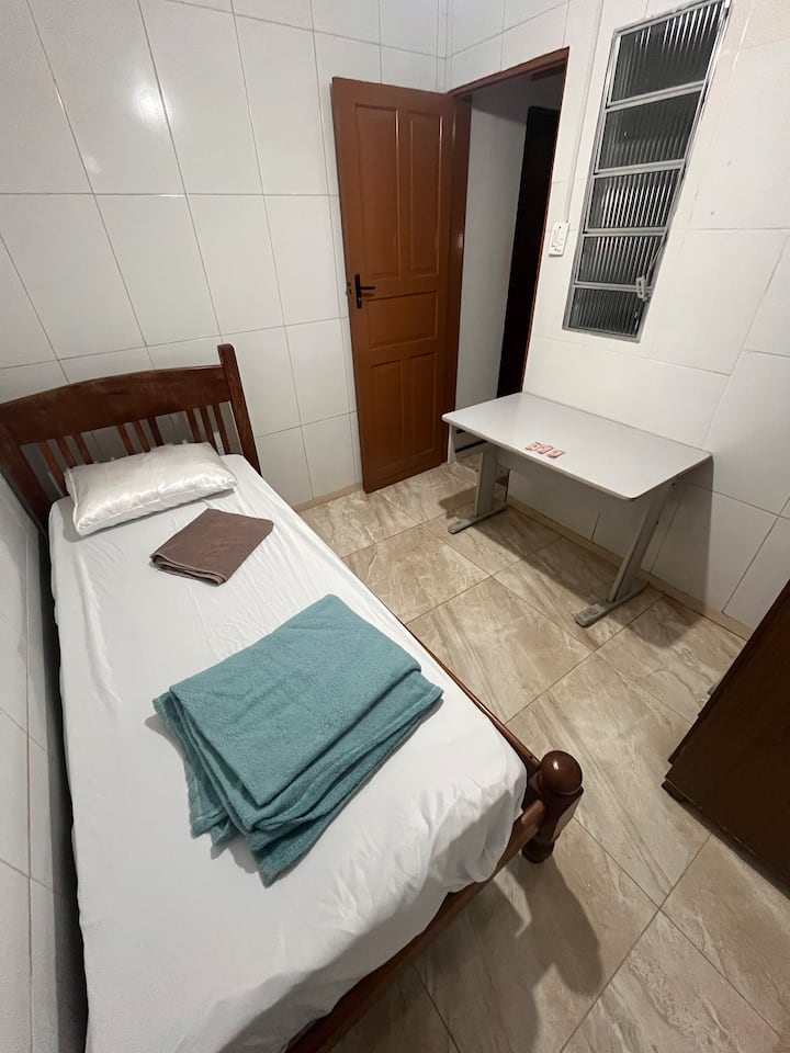 Quarto (4) Jardim Camburi - Vitória