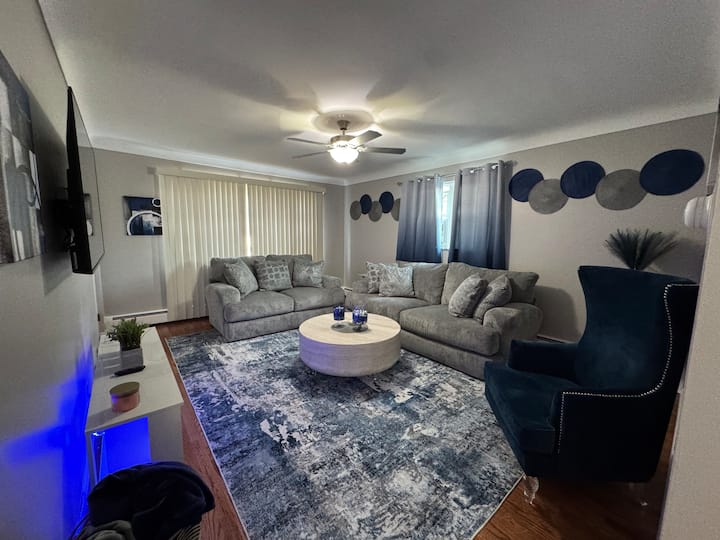 Home Away Iii - Cincinnati