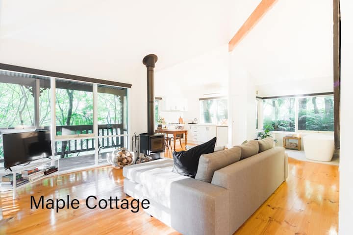 Premium Cottages – Monreale House Sassafras - Dandenong Ranges National Park