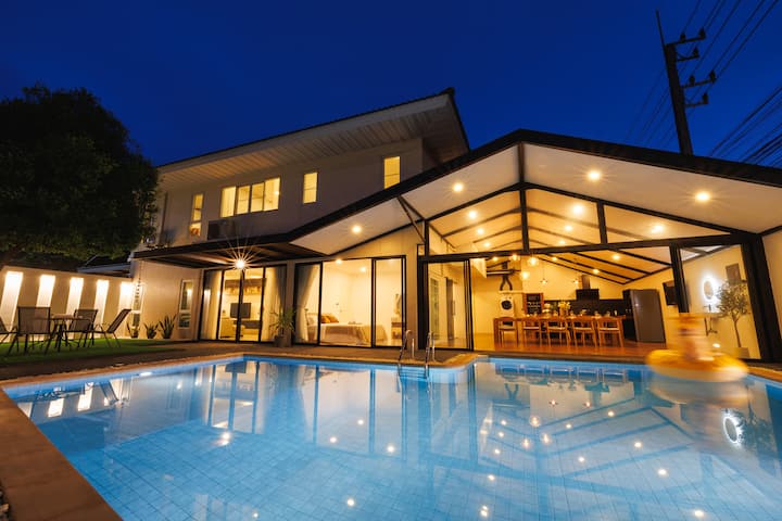 Pool Villa With 5 Bed Rooms , 10 Min To Nimman - Chiang Mai
