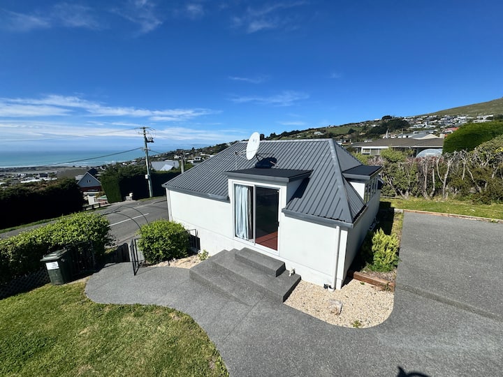 Cute Cottage With Views Of Sea, City And Snowpeeks - Christchurch