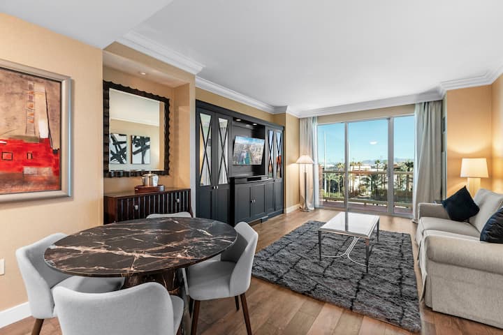 Signature Mgm/on Lv Strip/lazyriver/gym/jacuzzitub - Allegiant Stadium