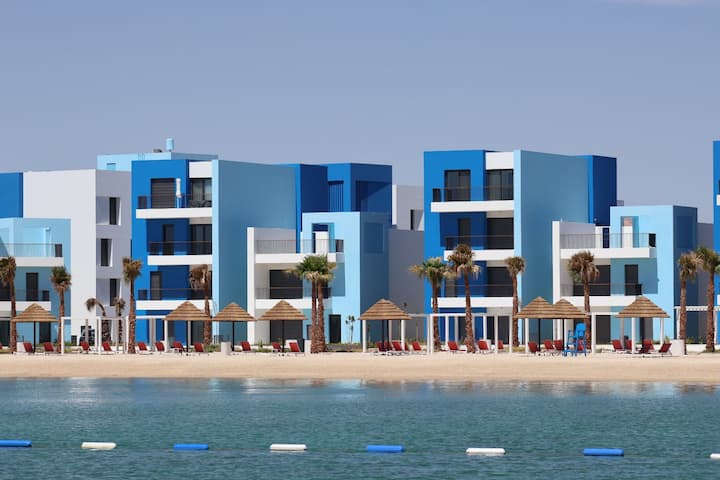 شقه للإيجار في واحة ايله ، مقابل الشاطئ مباشرة - Aqaba