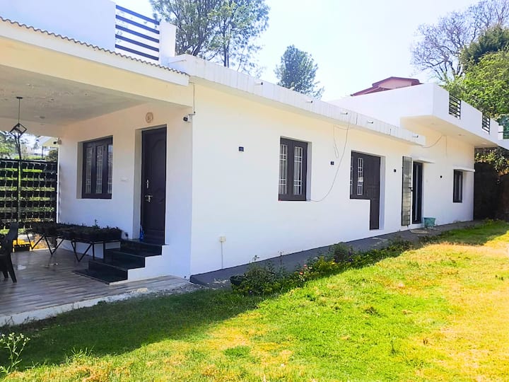 4bhk Homestay At Kotagiri (Resort Rover Holidays) - Kotagiri