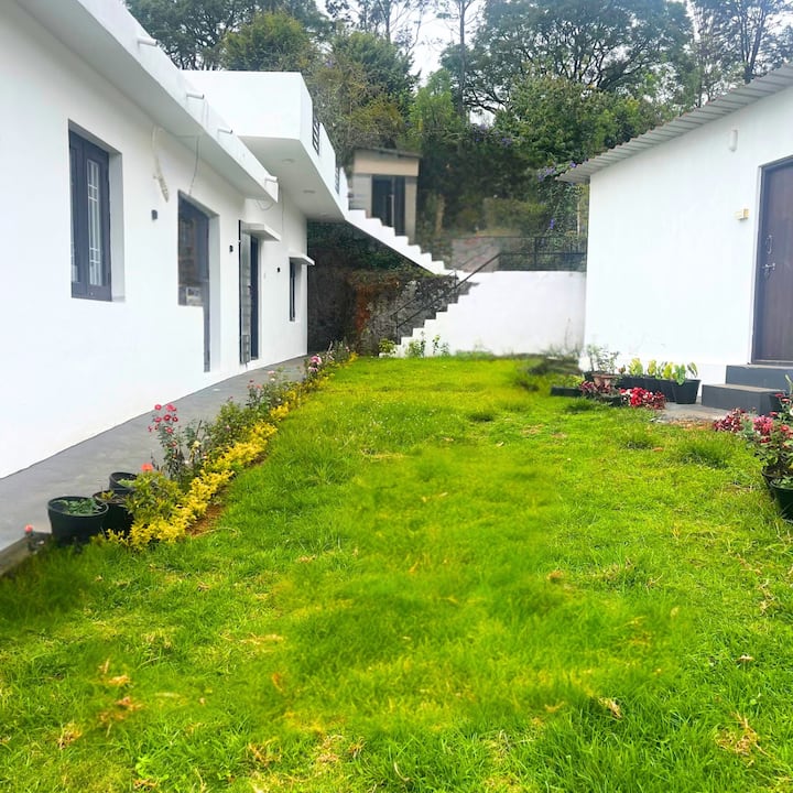 4bhk Homestay At Kotagiri (Resort Rover Holidays) - Kotagiri