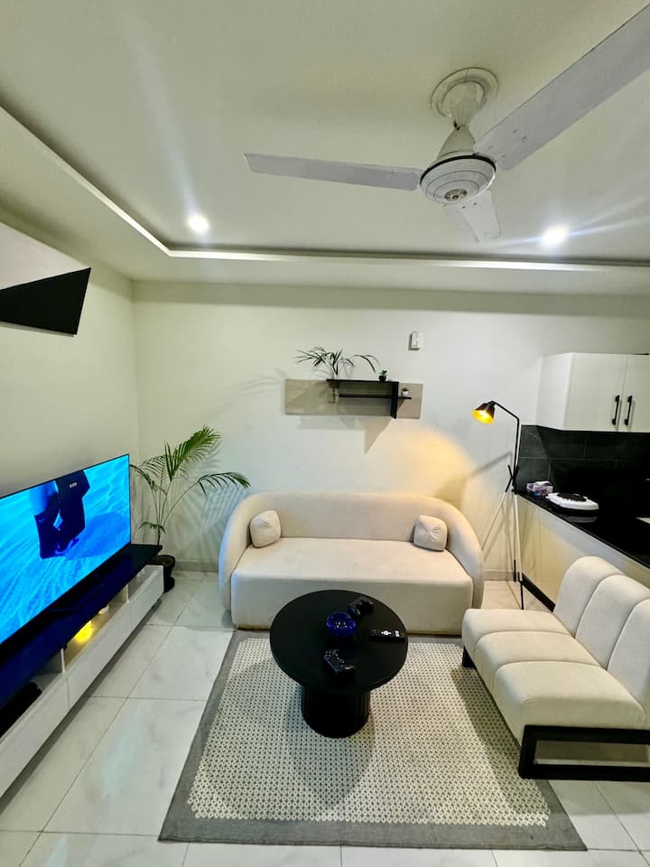 Montero - Your Modern Getaway - 