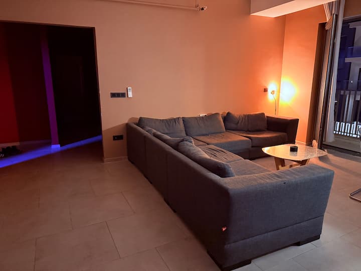Sade Modern Geniş Daire - Adapazarı