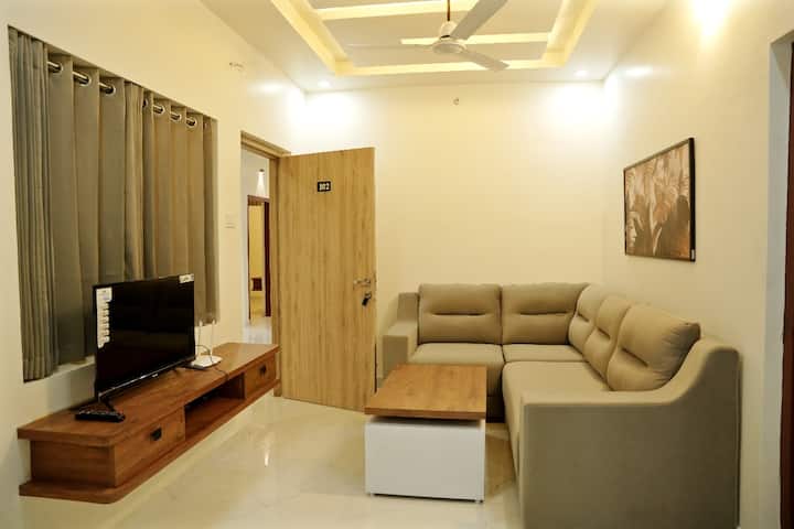 Modern 2 Bhk Apartment Kottakal Aryavaidya Sala - Tirur