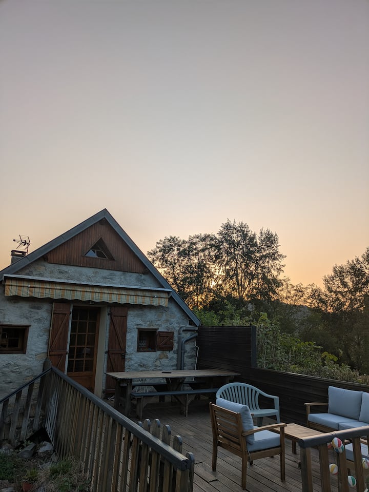 Grange Au Pied Des Montagnes - Capvern