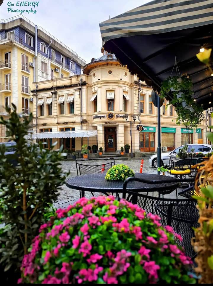 Tamaras Appartment In The City Centre - Kutaisi