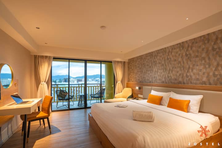 Deluxe Double Room (Sea View) In Phuket - Patong Beach