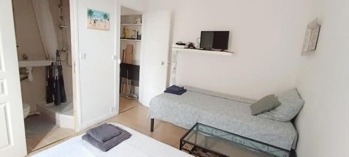 Bel Appartement Proche De Paris. - Clichy