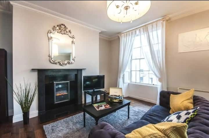 Leeson St Luxury - Dublin