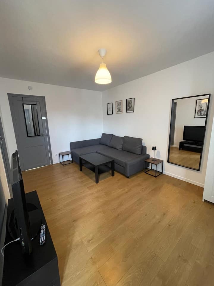 Studio Spacieux Et Lumineux Au Calme - Stade de France