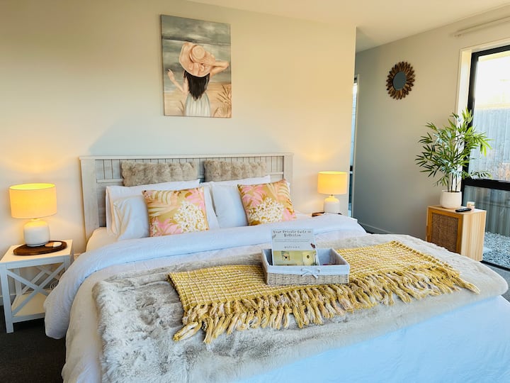 Modern Rolleston Studio, 20 Min Airport Access - Rolleston