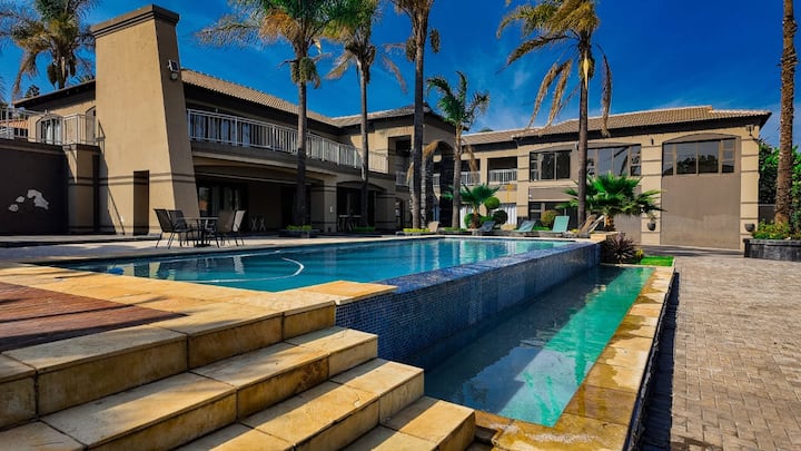 Experience The Warmth And Serenity At Ondjo Yeto. - Benoni