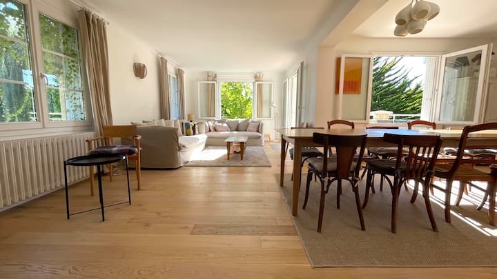 Plage Et Centre-ville, Villa Confortable Et Jardin - Houlgate