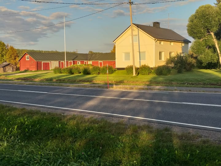 Puskan Mummola- Viihtyisä, Tilava Ja Rauhallinen - Pello