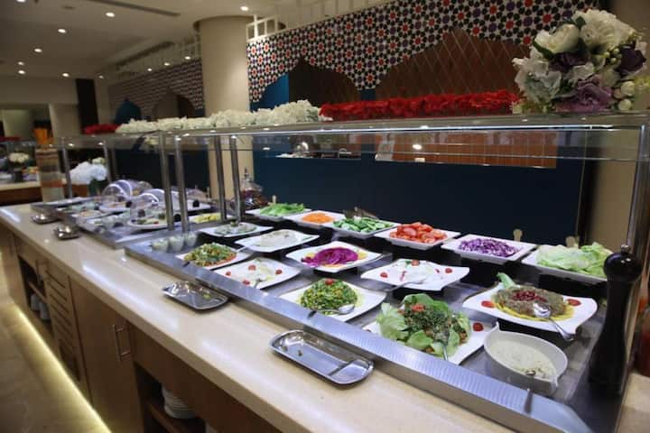 فندق خمس نجوم مع التوصيل للحرم لجميع الصلوات (هـ6) - Mecca