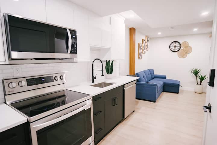 Modern & Stylish 1br Suite - 雷吉納