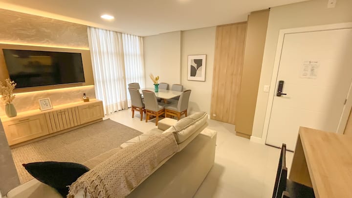 Apto 2 Dorm/suíte - Alto Padrão Ao Lado Do Ibis - Tubarão