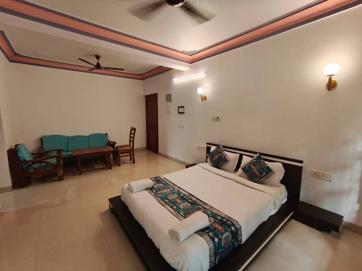 4 Resort Room With Pool And Caretaker Near Beach - ゴア