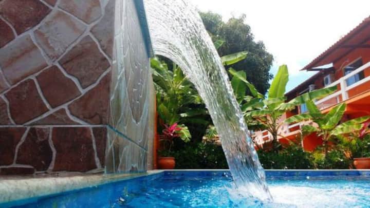 Primeiro Andar Vista Para Piscina Cascata E Jardim - Porto Seguro