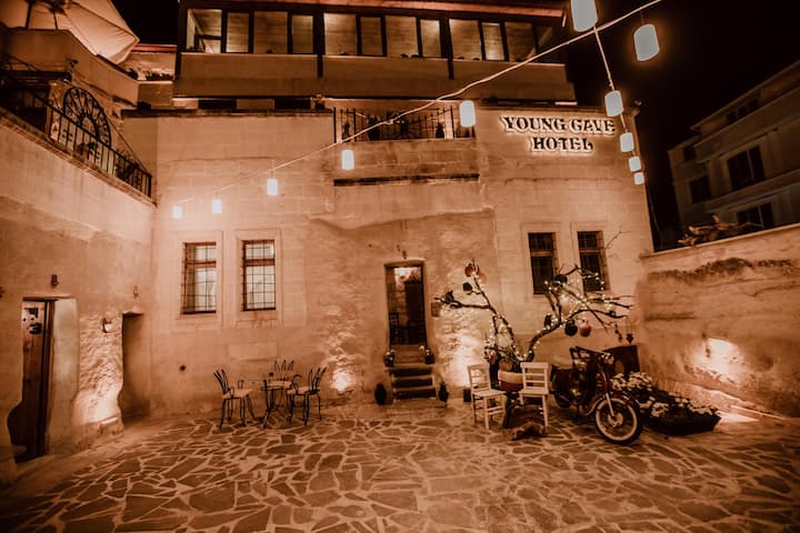 Young Cave Room+turkish Breakfast - Cappadocia