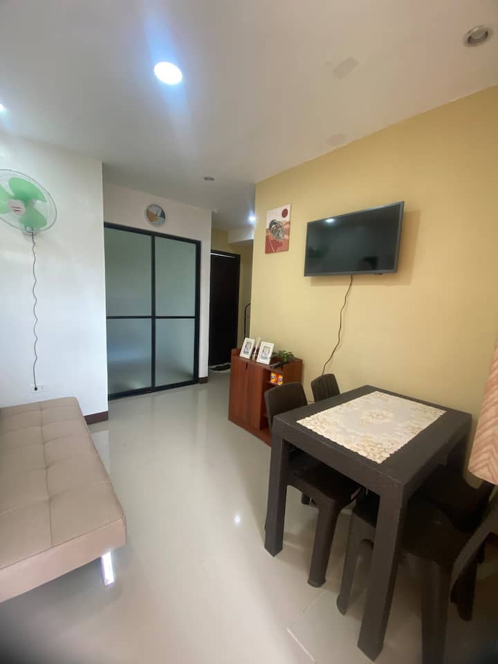 Family Room Apartment Near Yubenco Tetuan And Uz - Zamboanga