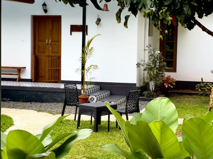 2 Bedroom Plantation - Homestay· Calm Shack - India