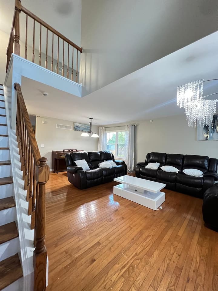 Home In Plainfield Il(4 Bedrooms Home) - Joliet, IL