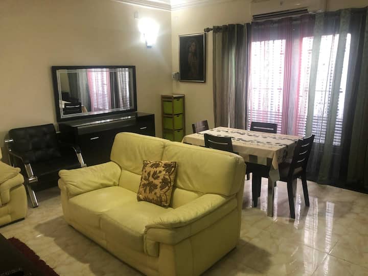 Short Stay Home, Close To City Center In Kinshasa. - Kinshasa