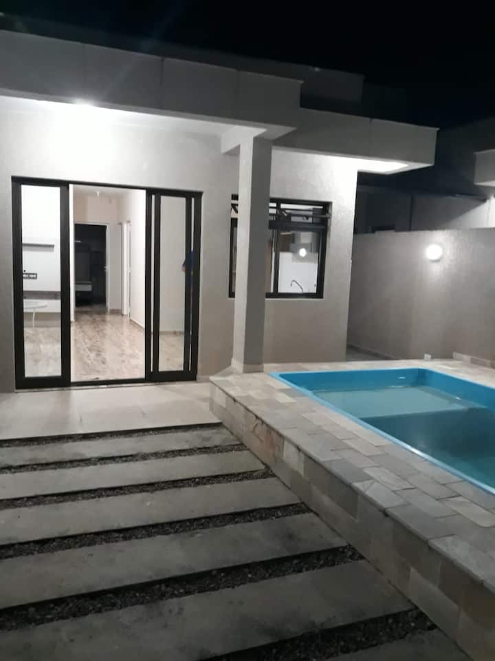 Casa Em Guaratuba Para Locação Temporada - Guaratuba