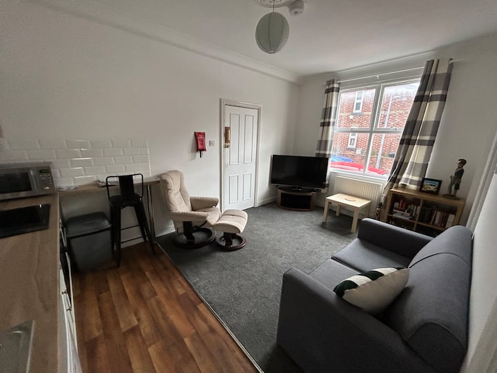 Lovely Self Contained 1 Bed Flat - Macclesfield