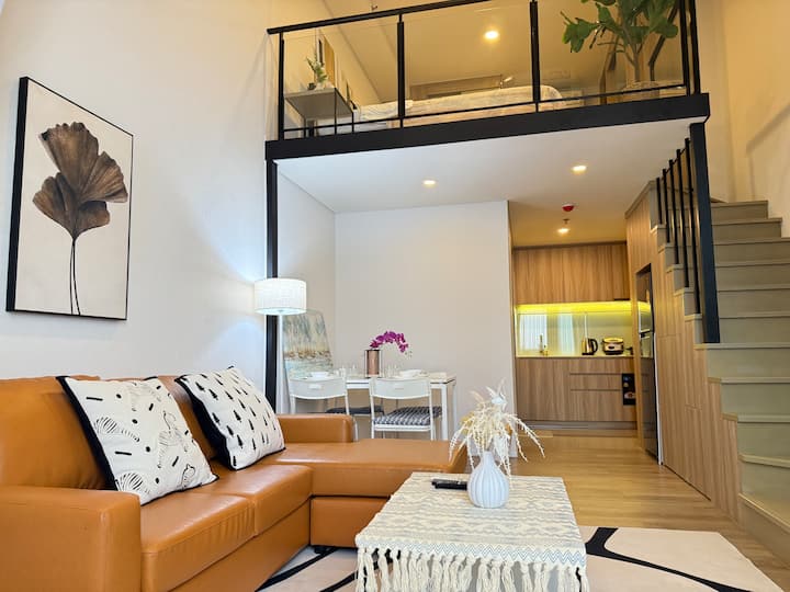 曼谷城市中心Loft 公寓-顶楼酒吧- @Bts On Nut 300米 2张床4个人健身房 泳池 - Thailand