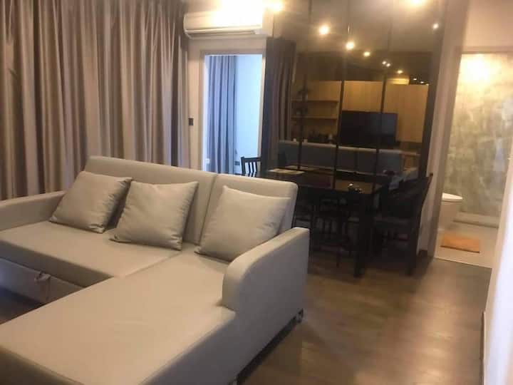 High-end 2 Bedroom Unit -