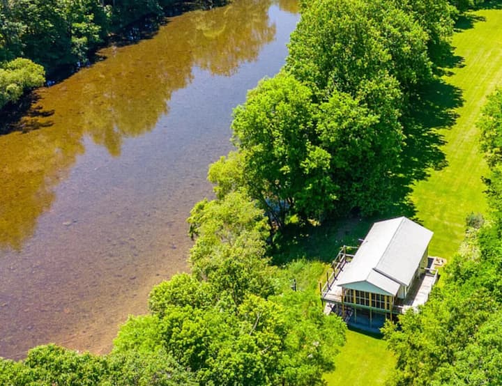 Riverfront Home On The Greenbrier River Trail - Hillsboro, WV