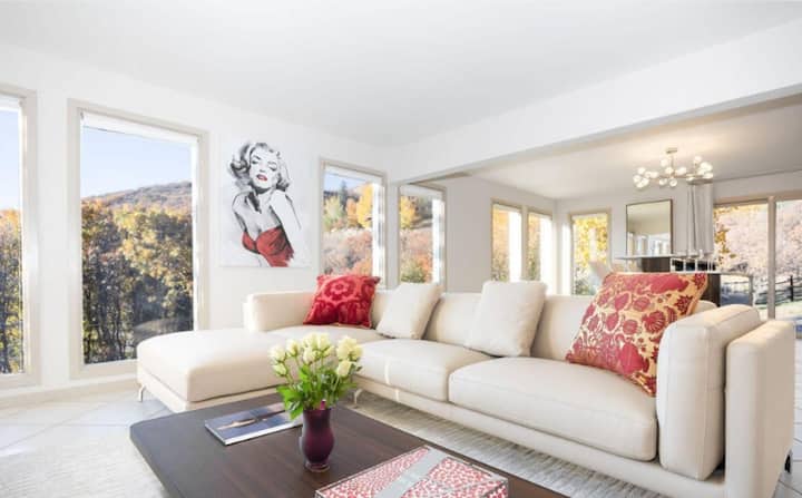 Spacious Aspen Getaway • Views, Privacy & Style - Snowmass Village, CO