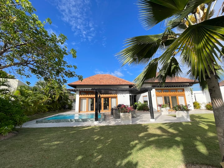Tropical Bliss Villa At Cap Cana – Pool & Garden - Punta Cana