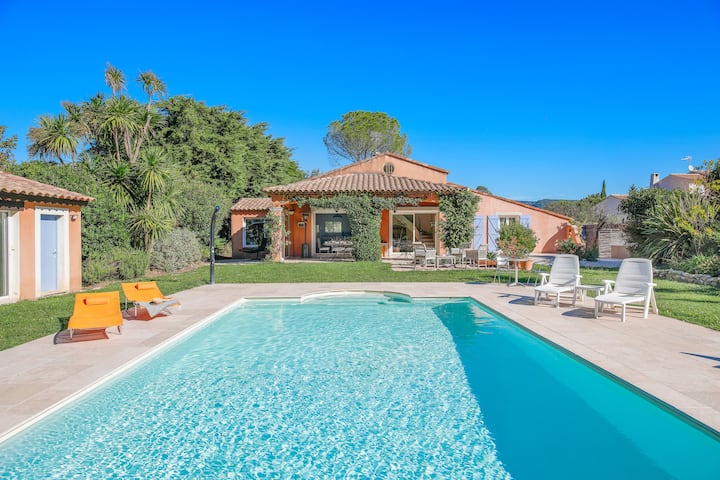 La Villa Le Jardin, Oasis De Verdure Et De Calme - Cuers