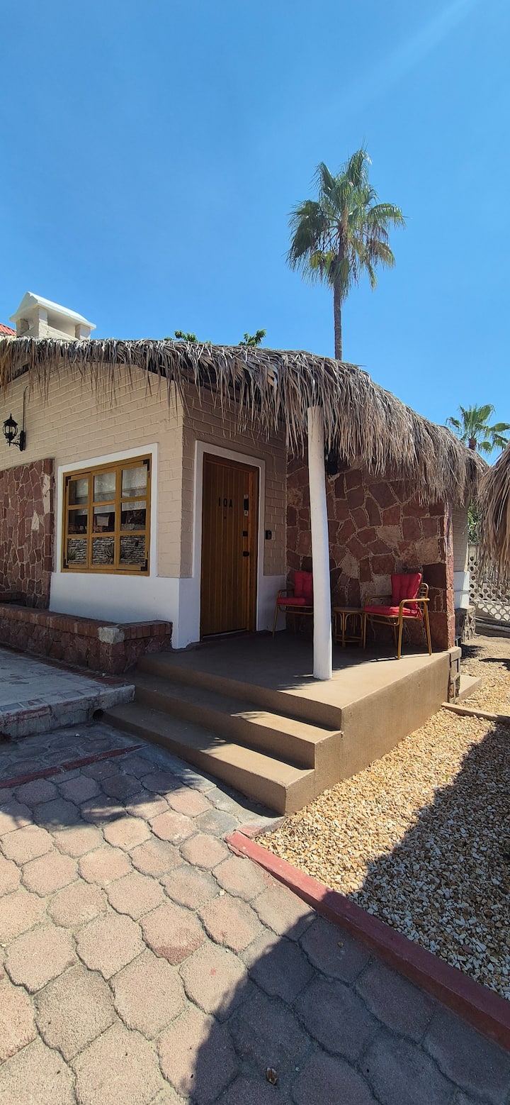 Ss 10a– Cabaña Rústica Frente Al Malecón De La Paz - La Paz