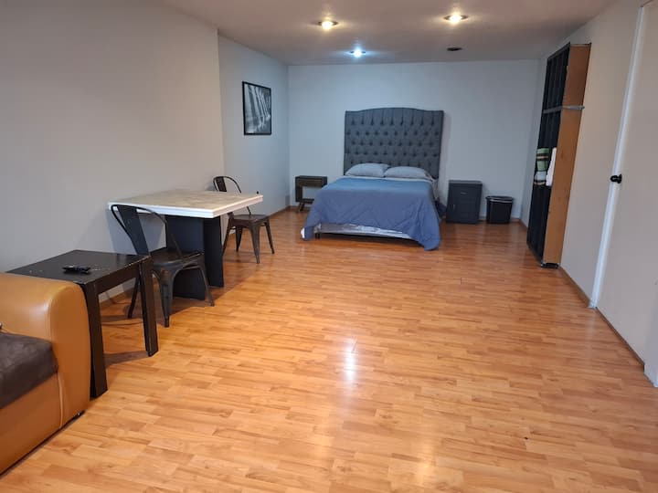 Amplia Habitación En El Centro De Toluca - Toluca
