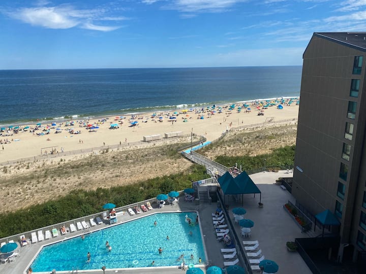 Bethany Beach Sea Colony Penthouse Condo - Bethany Beach, DE